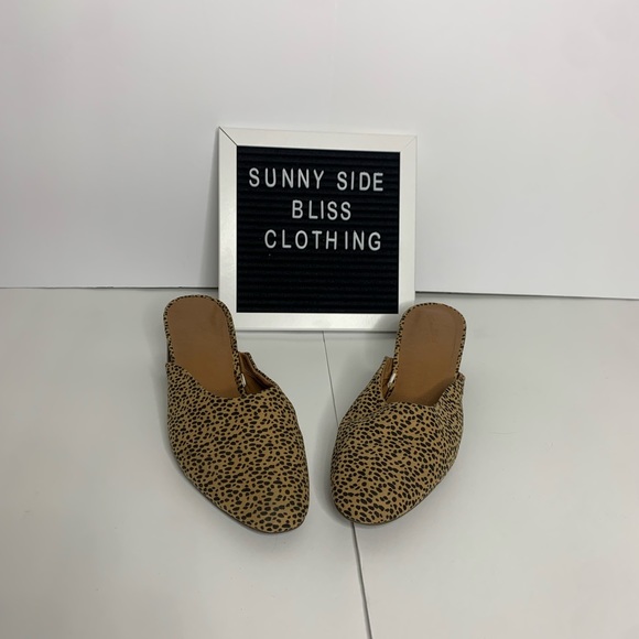 Universal Thread | Shoes | Universal Thread Animal Print Chunky Heel ...